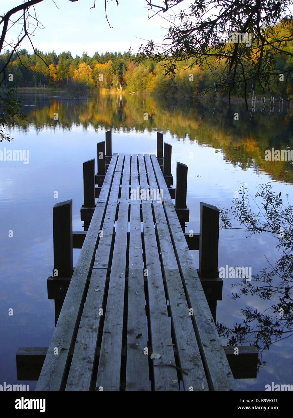 Bridge with shading hi-res stock photography and images - Alamy