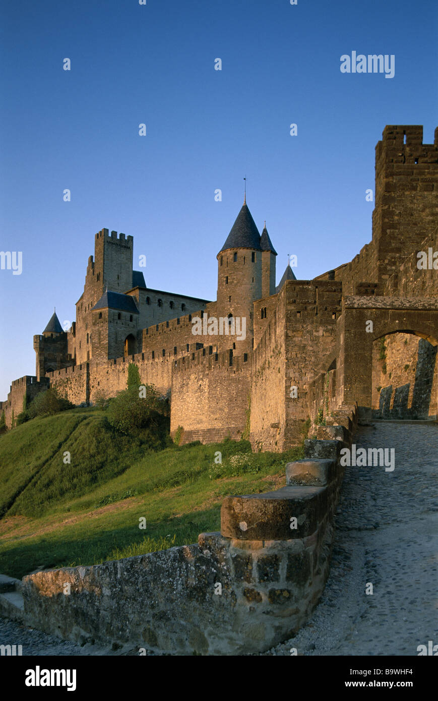 Defensive Architecture’ High Resolution Stock Photography and Images ...