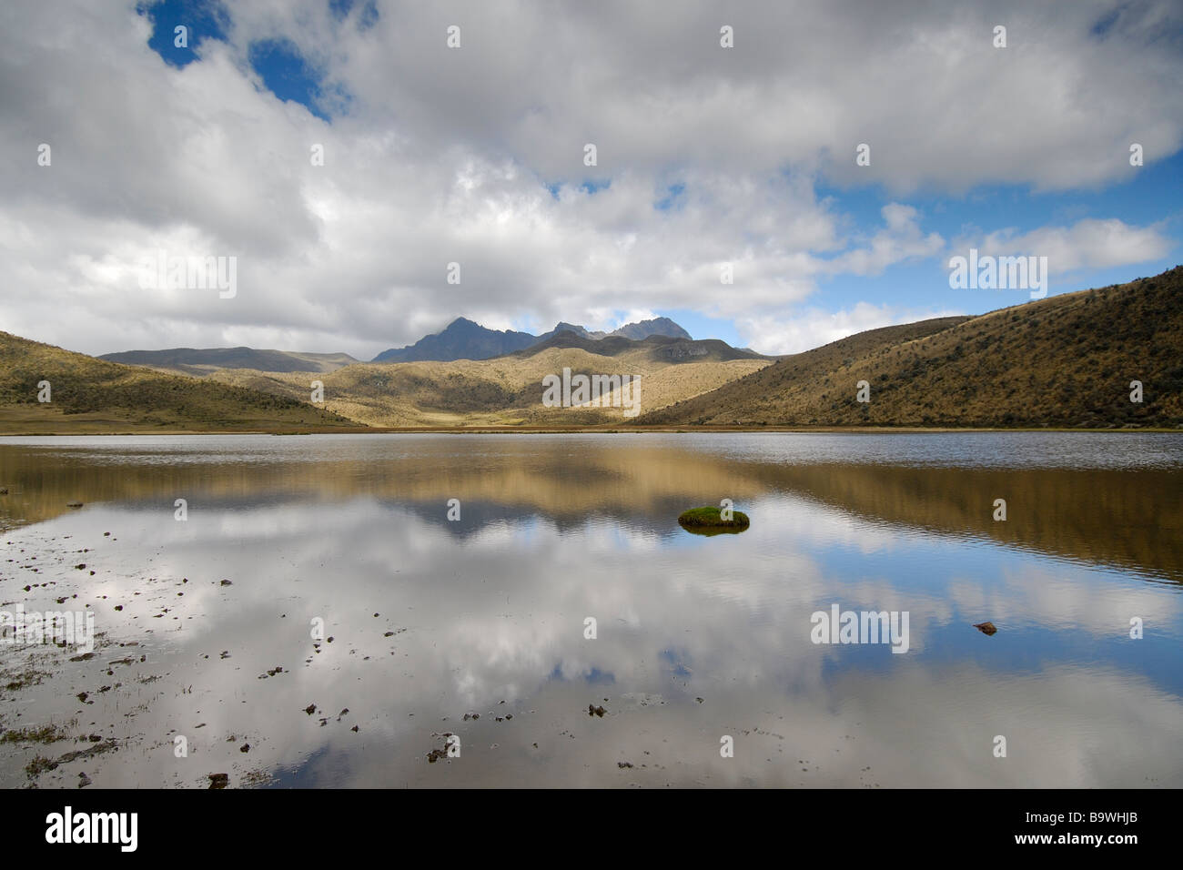 Collapsed cone volcano hi-res stock photography and images - Alamy