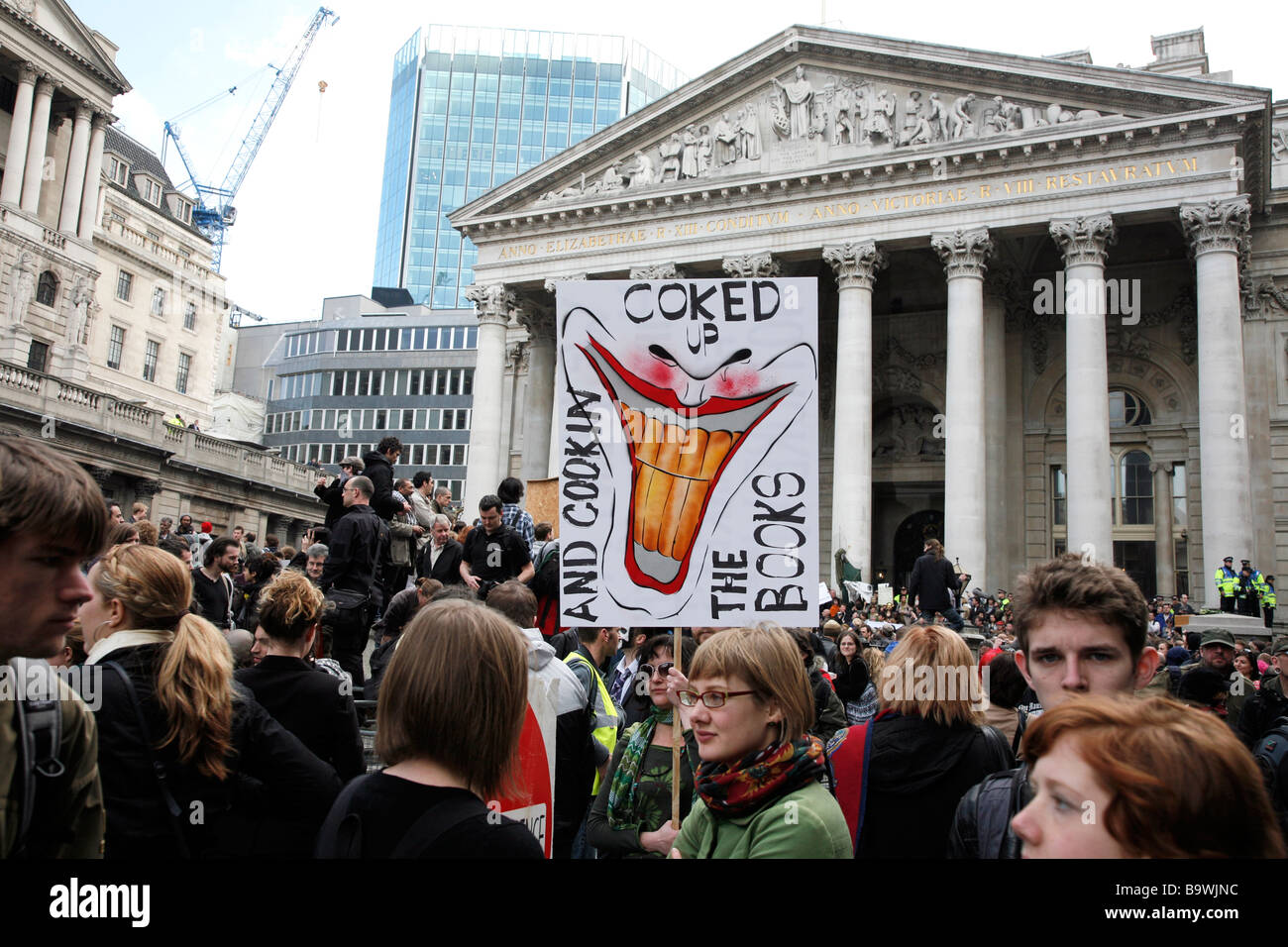 Banker outside bank england city hi-res stock photography and images ...