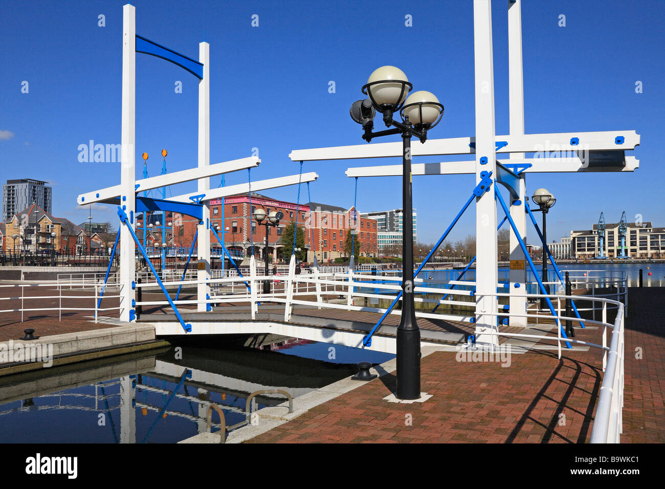 Welland Lock, Salford Quays, Manchester, Lancashire, England, UK Stock ...
