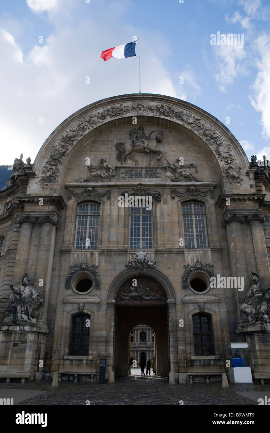 Musee dhistoire contemporaine hi-res stock photography and images - Alamy