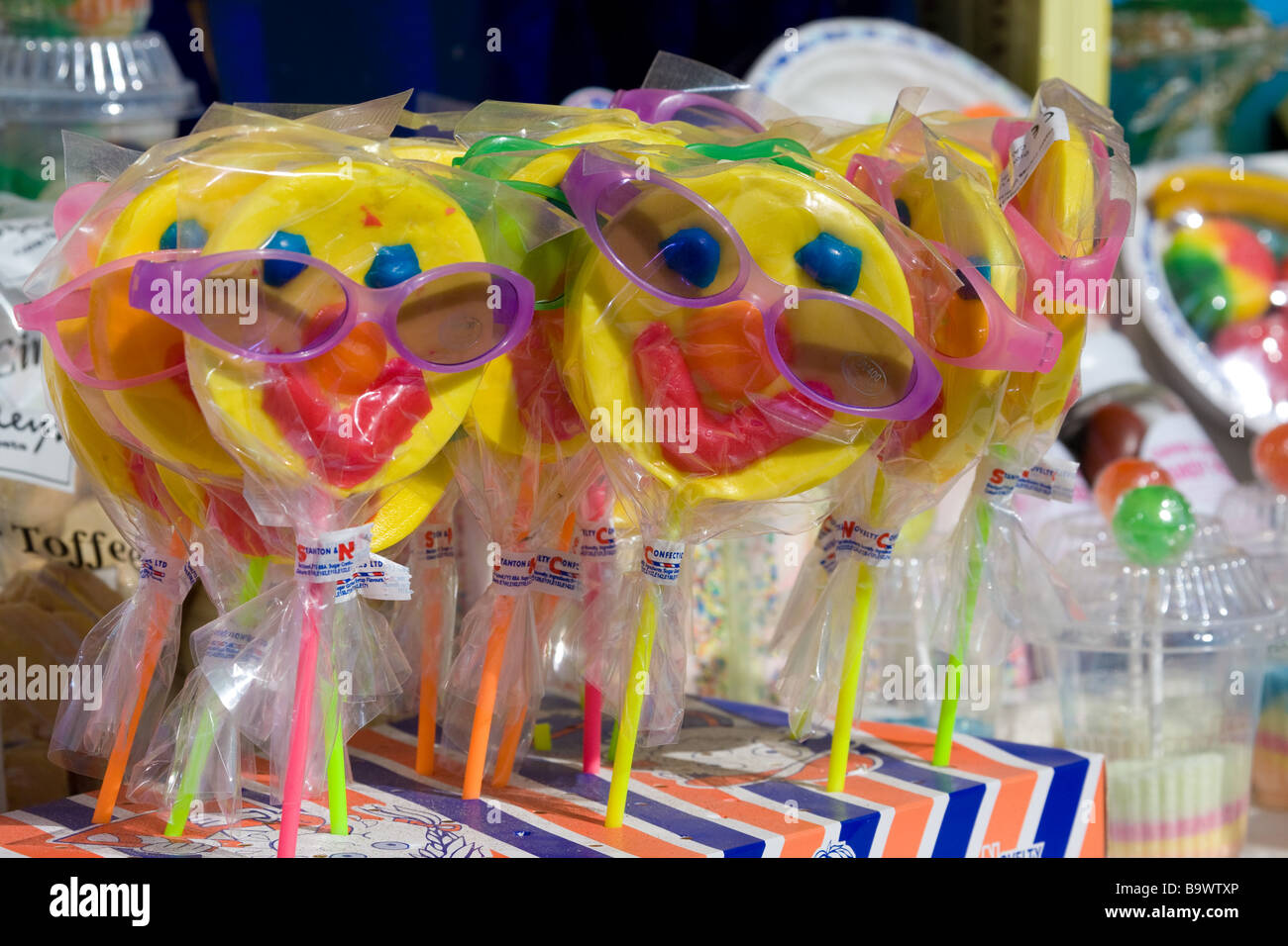 Sun lolly hi-res stock photography and images - Alamy