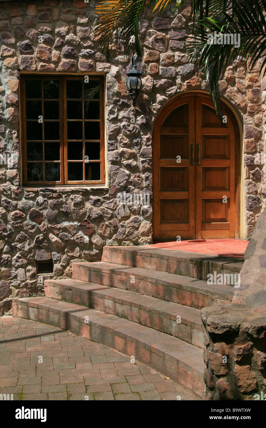 Doorway staircase arch hi-res stock photography and images - Alamy