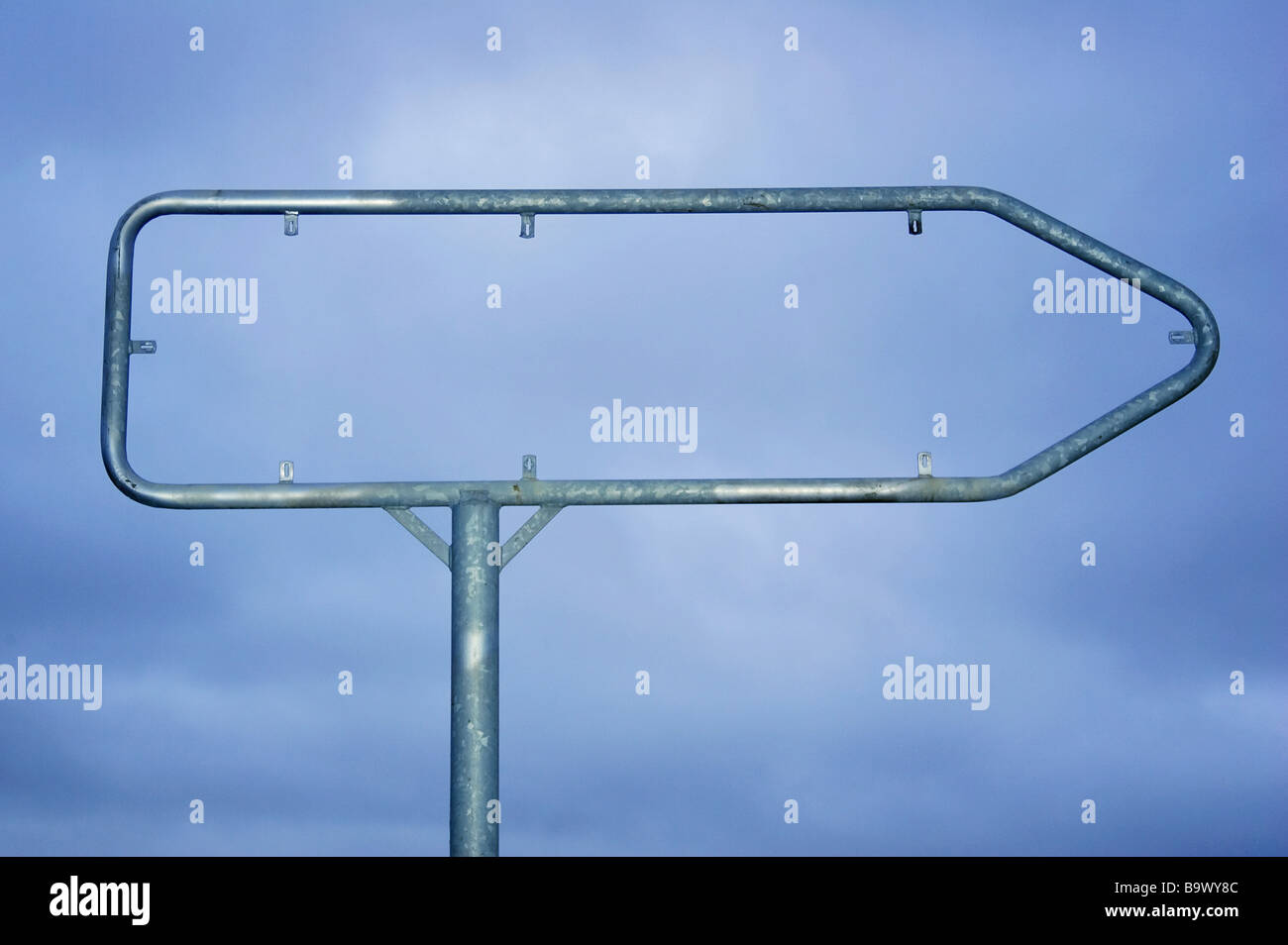 Pointless signs hi-res stock photography and images - Alamy