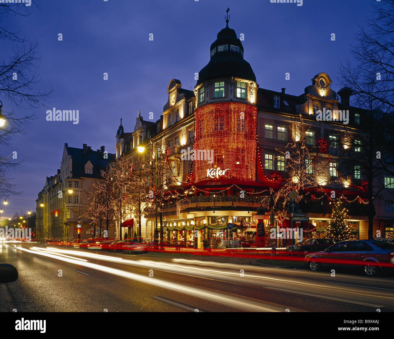 Feinkostlokal hi-res stock photography and images - Alamy