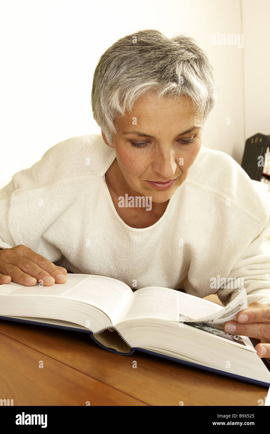 In a prone position hi-res stock photography and images - Alamy