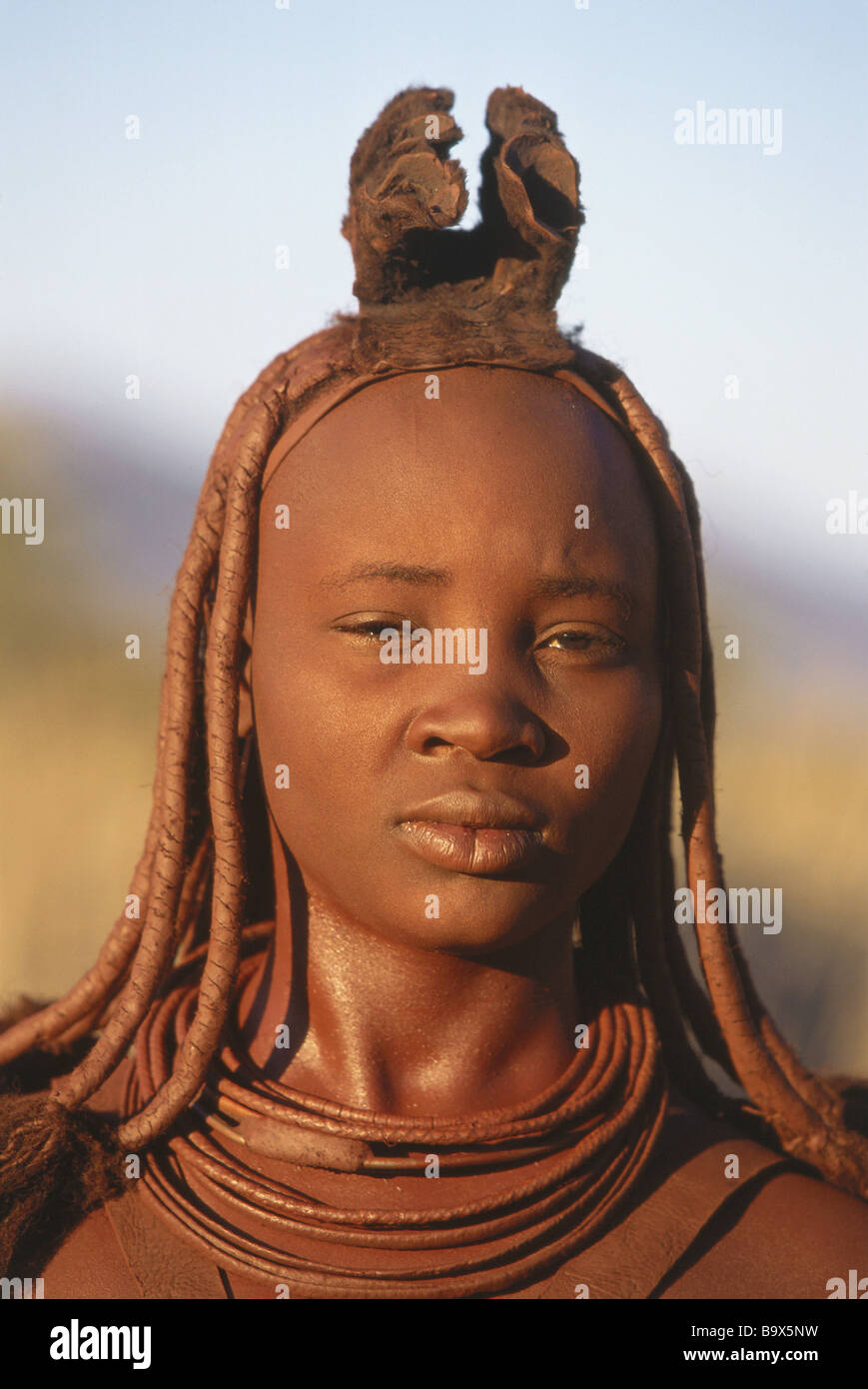Indigenous hairdos hi-res stock photography and images - Alamy