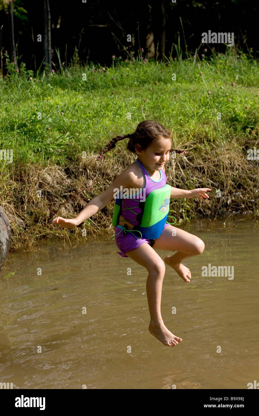 Jumping into action hi-res stock photography and images - Alamy