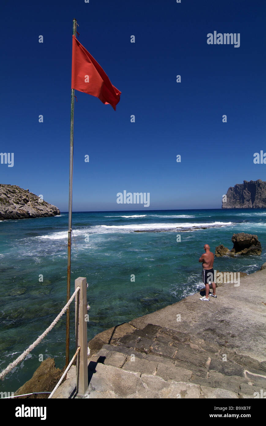 Bathing warning flags hi-res stock photography and images - Alamy