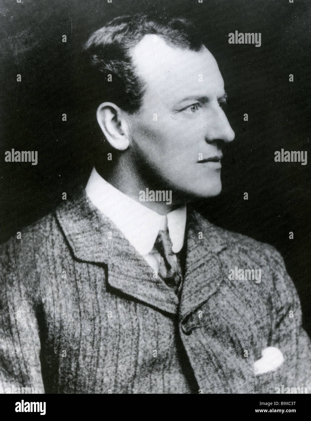SHERLOCK HOLMES - Sidney Paget was the main illustrator of the Holmes ...