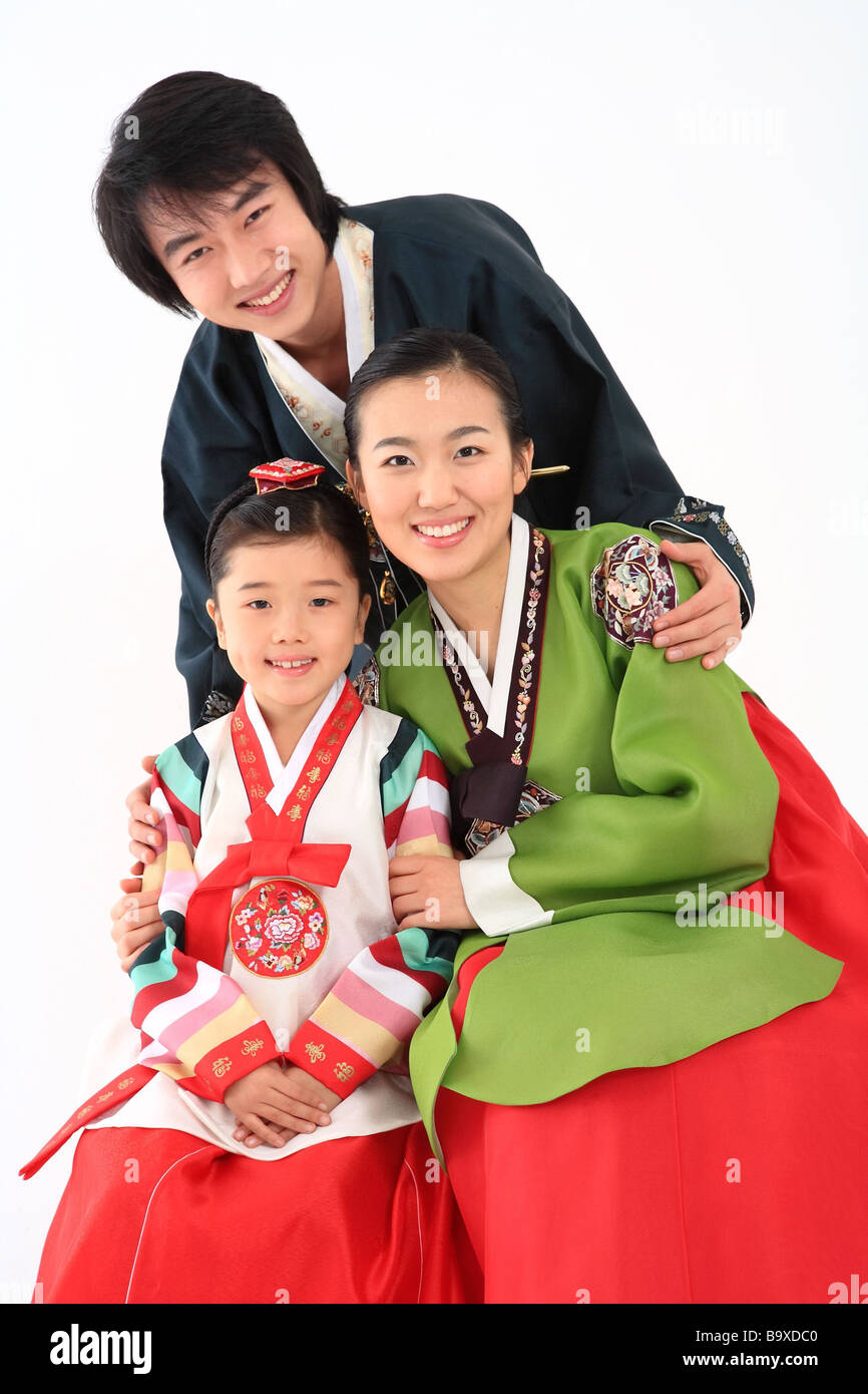 Family in Traditional Korean, Dress Stock Photo - Alamy