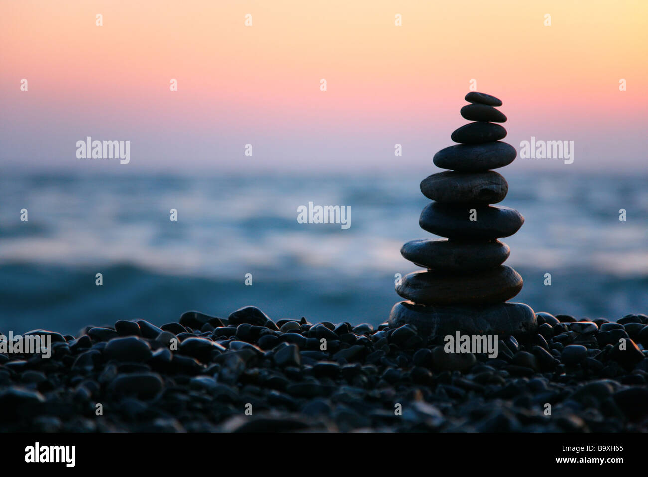 The small pyramid hi-res stock photography and images - Alamy