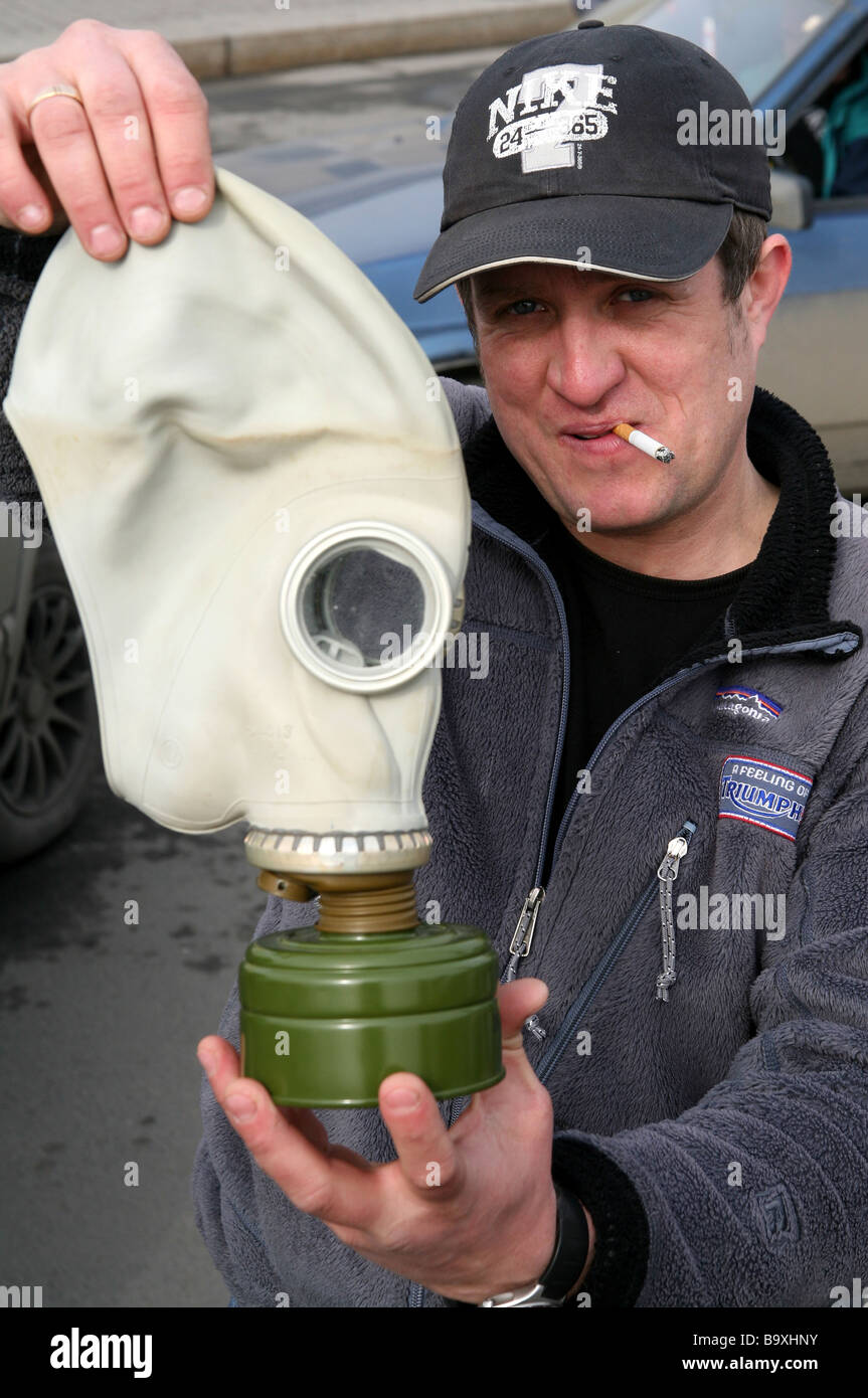 Russia gas mask hi-res stock photography and images - Alamy