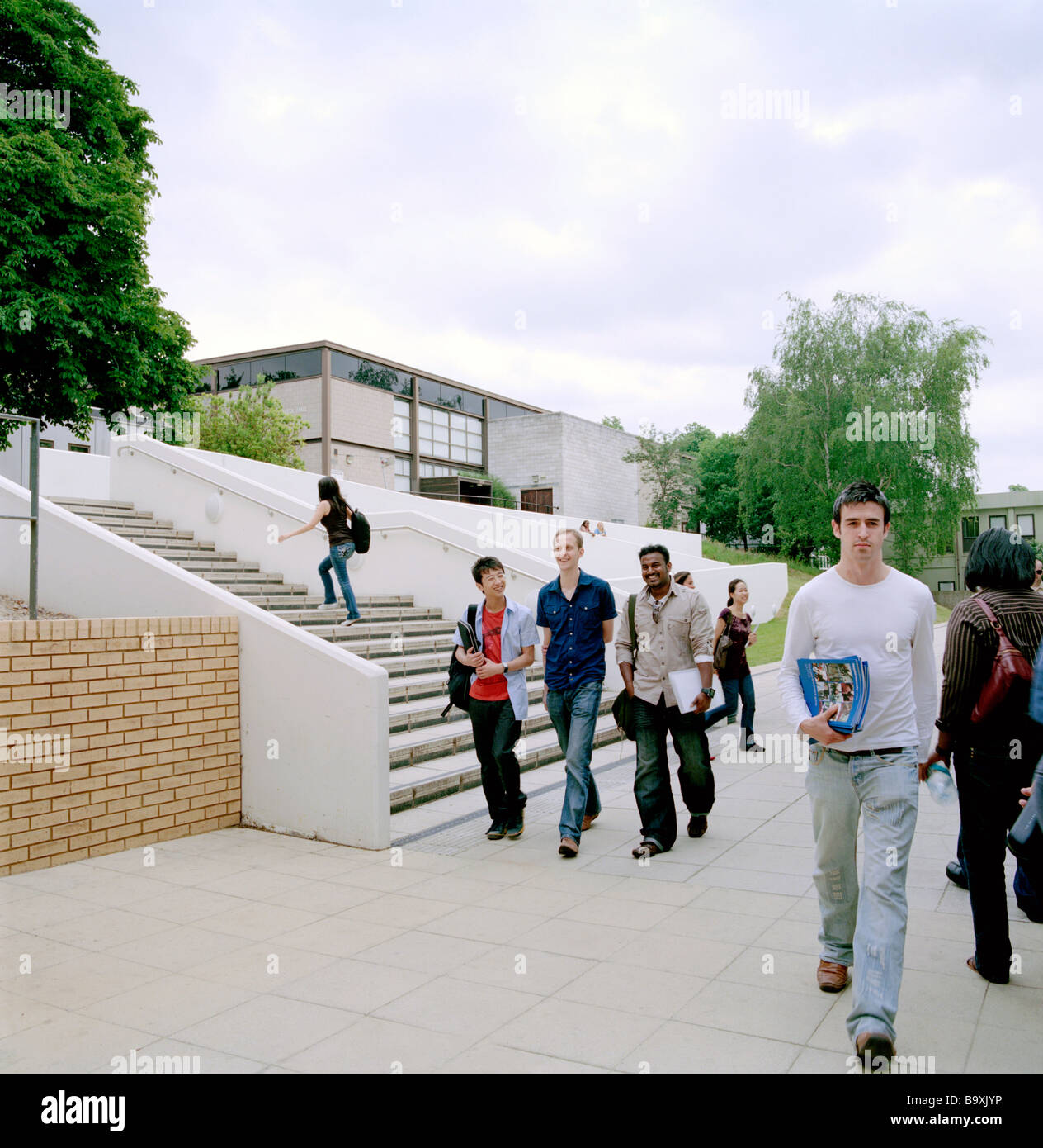 Students, boys and girls, walking to class, semester, lecture ...