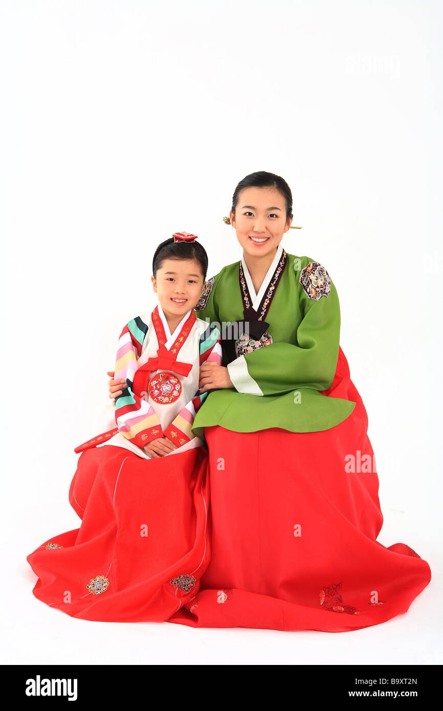 Family in Traditional Korean, Dress Stock Photo - Alamy