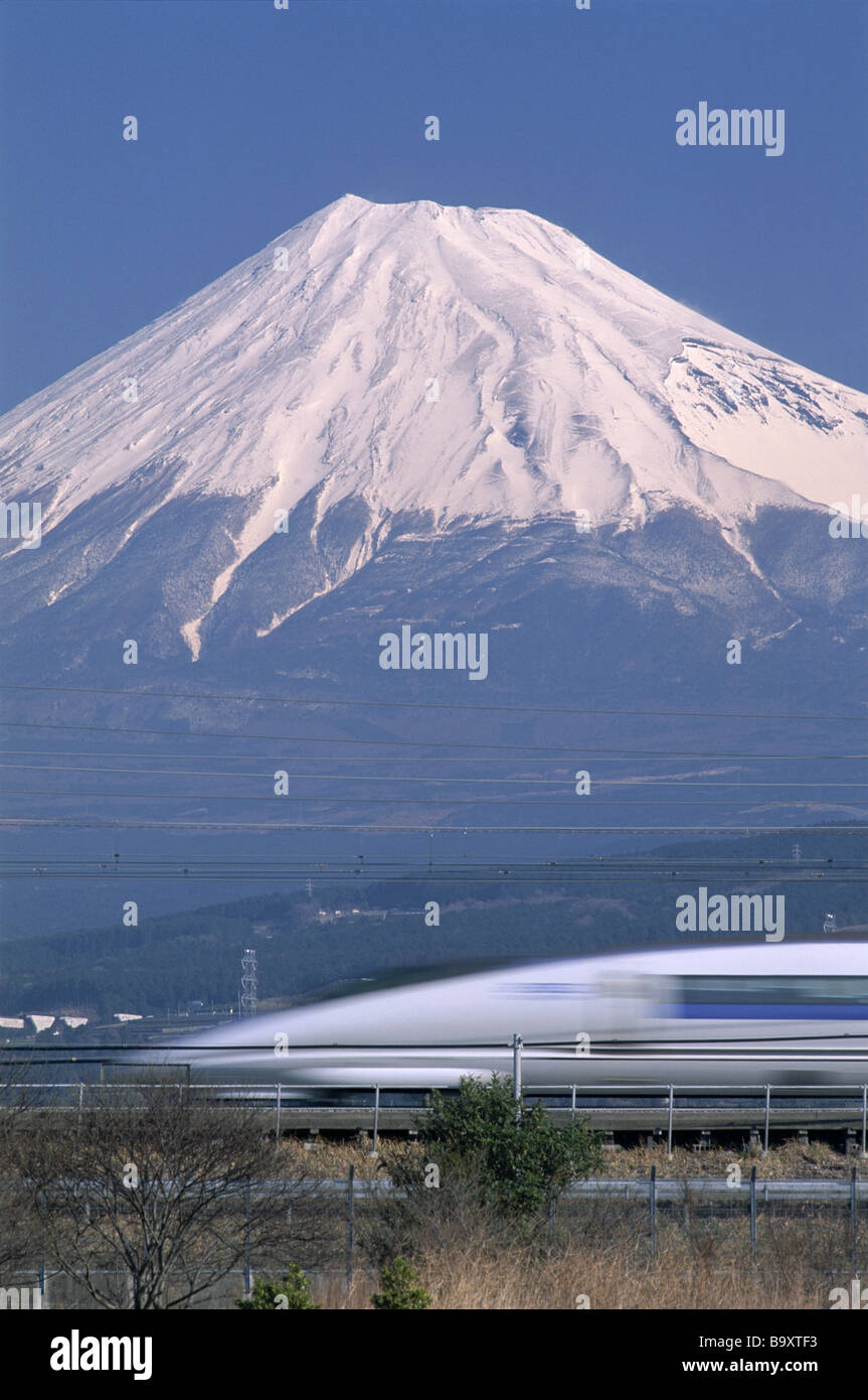 Traffic cones japan hi-res stock photography and images - Alamy