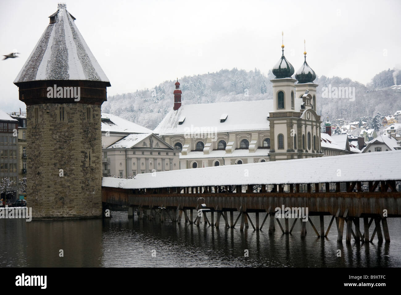 Kapellbrucke chapel bridge hi-res stock photography and images - Alamy