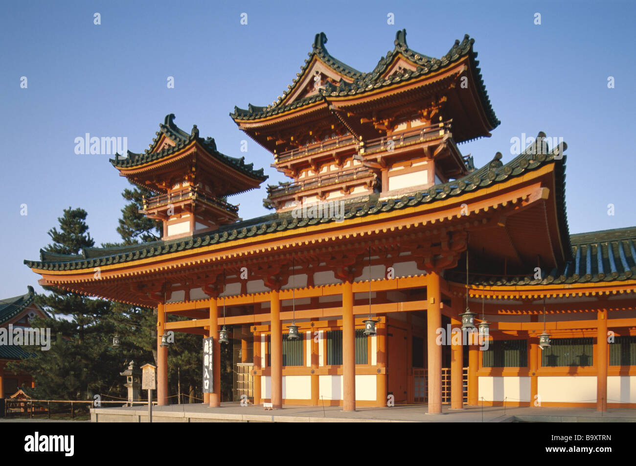 Kyoto unesco world heritage sights hi-res stock photography and images ...