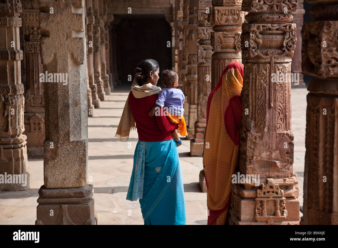 Qutb minar child hi-res stock photography and images - Alamy