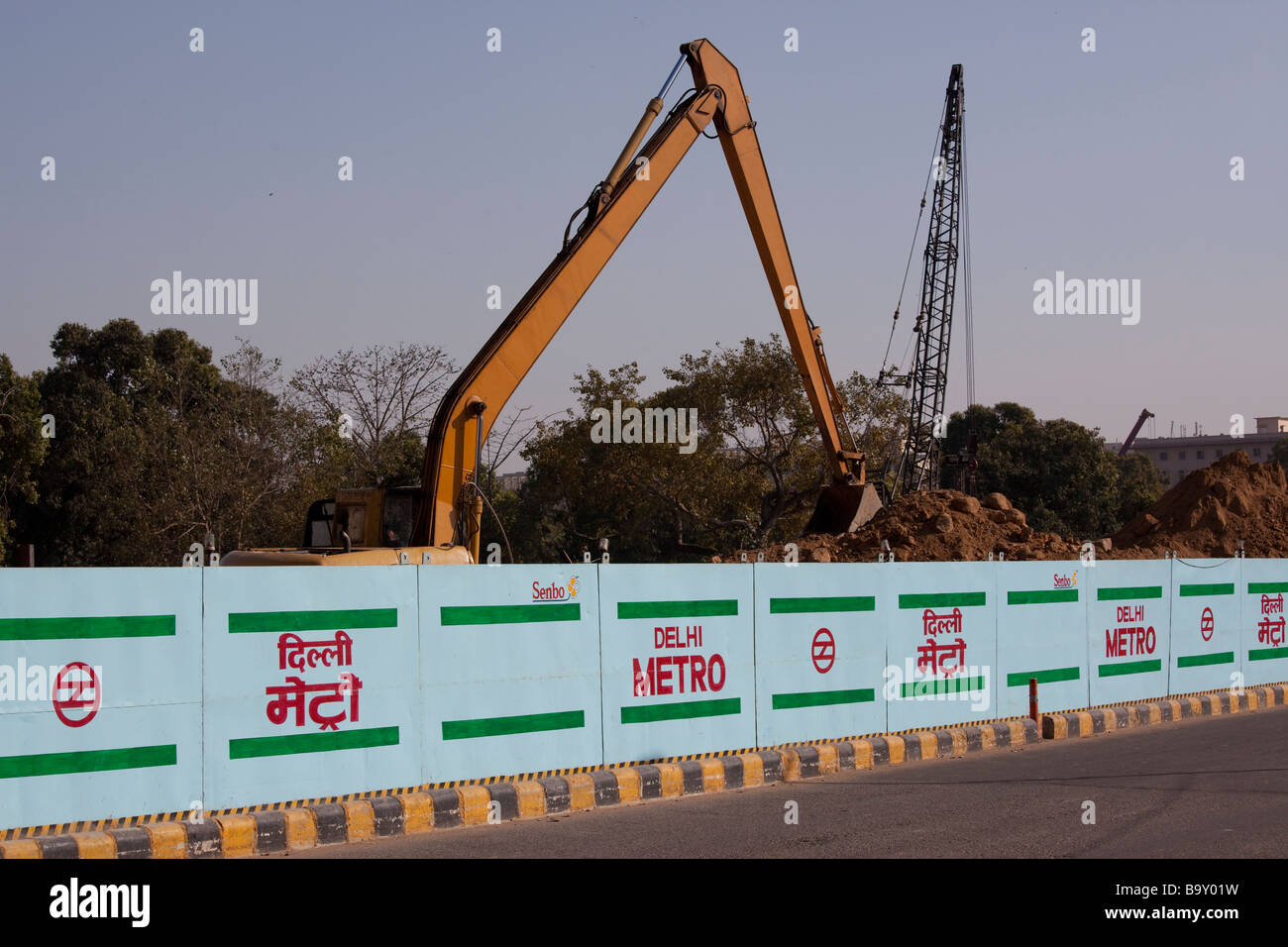 Building metro construction hi-res stock photography and images - Alamy