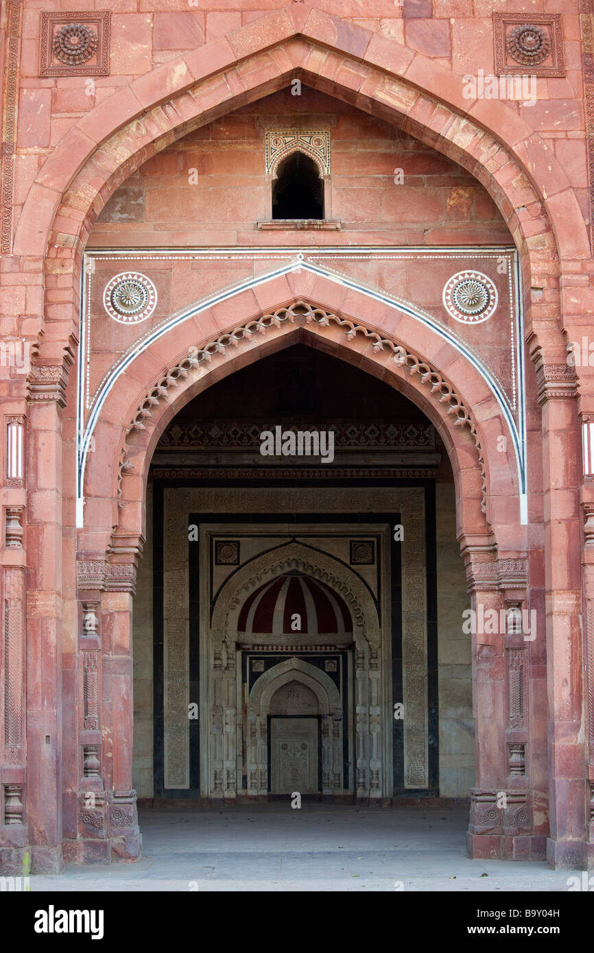 Mosque inside Purana Qila Fort in Delhi India Stock Photo - Alamy