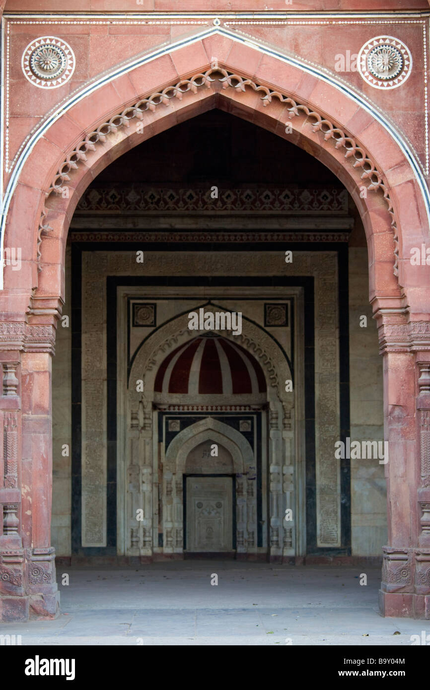 Mosque inside Purana Qila Fort in Delhi India Stock Photo - Alamy