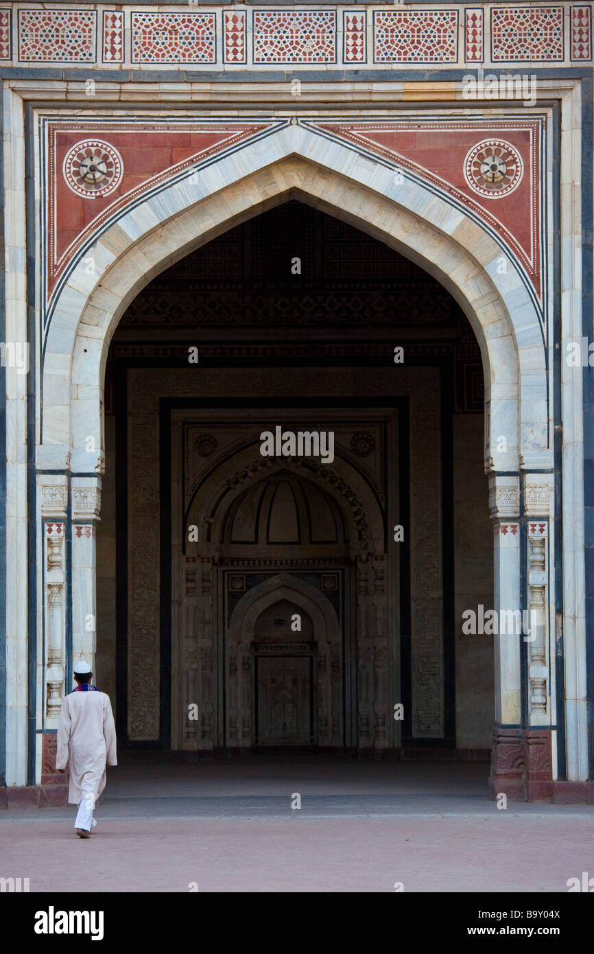 Mosque inside Purana Qila Fort in Delhi India Stock Photo - Alamy