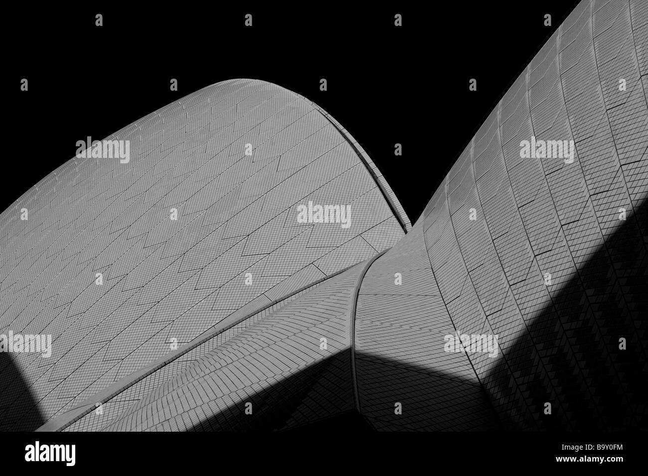 Opera house in Sydney, in black & white Stock Photo - Alamy