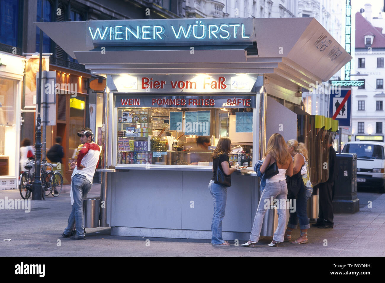 Wurstl hi-res stock photography and images - Alamy