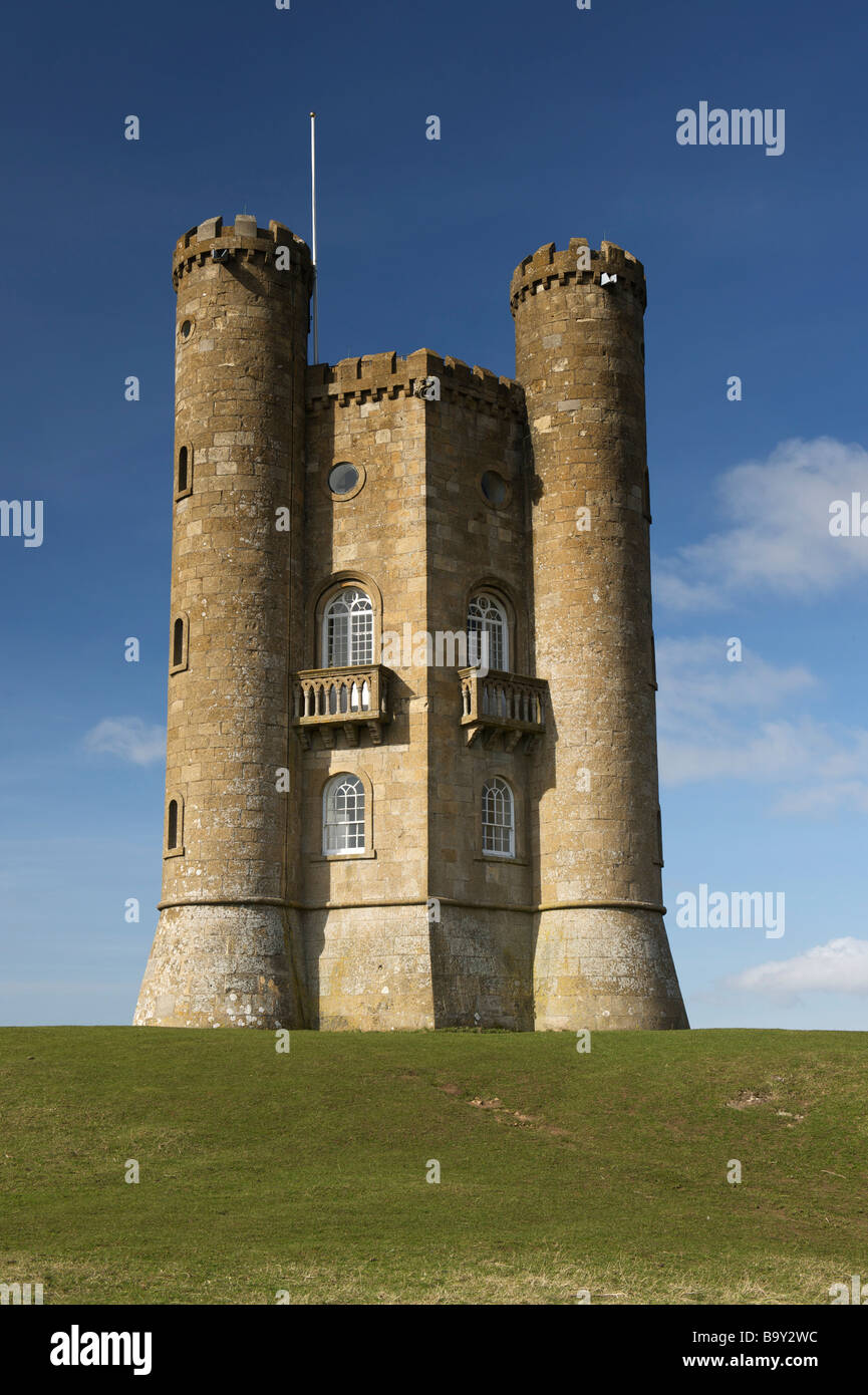 Broadway Tower, Broadway, Cotswolds, England, UK Stock Photo - Alamy