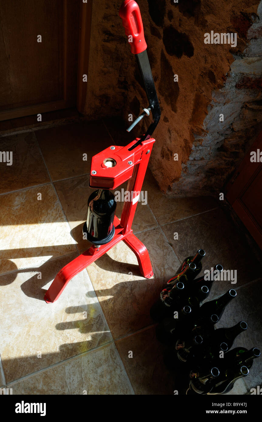 Corking hi-res stock photography and images - Alamy