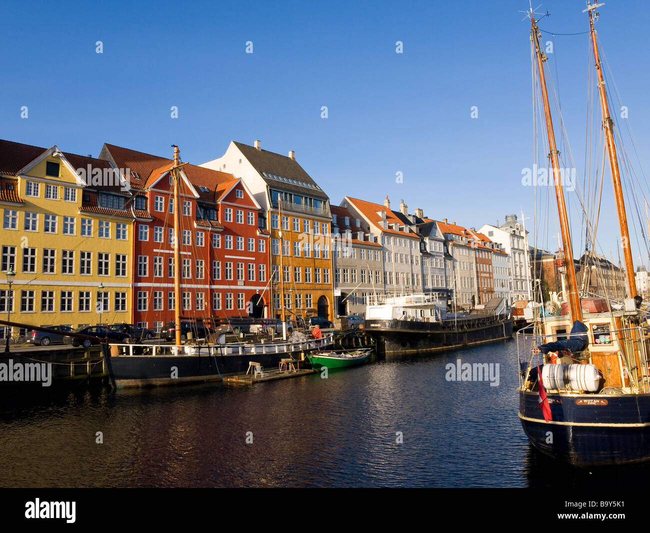 Morning in Nyhavn (the New Harbour) in Copenhagen, Denmark Stock Photo ...