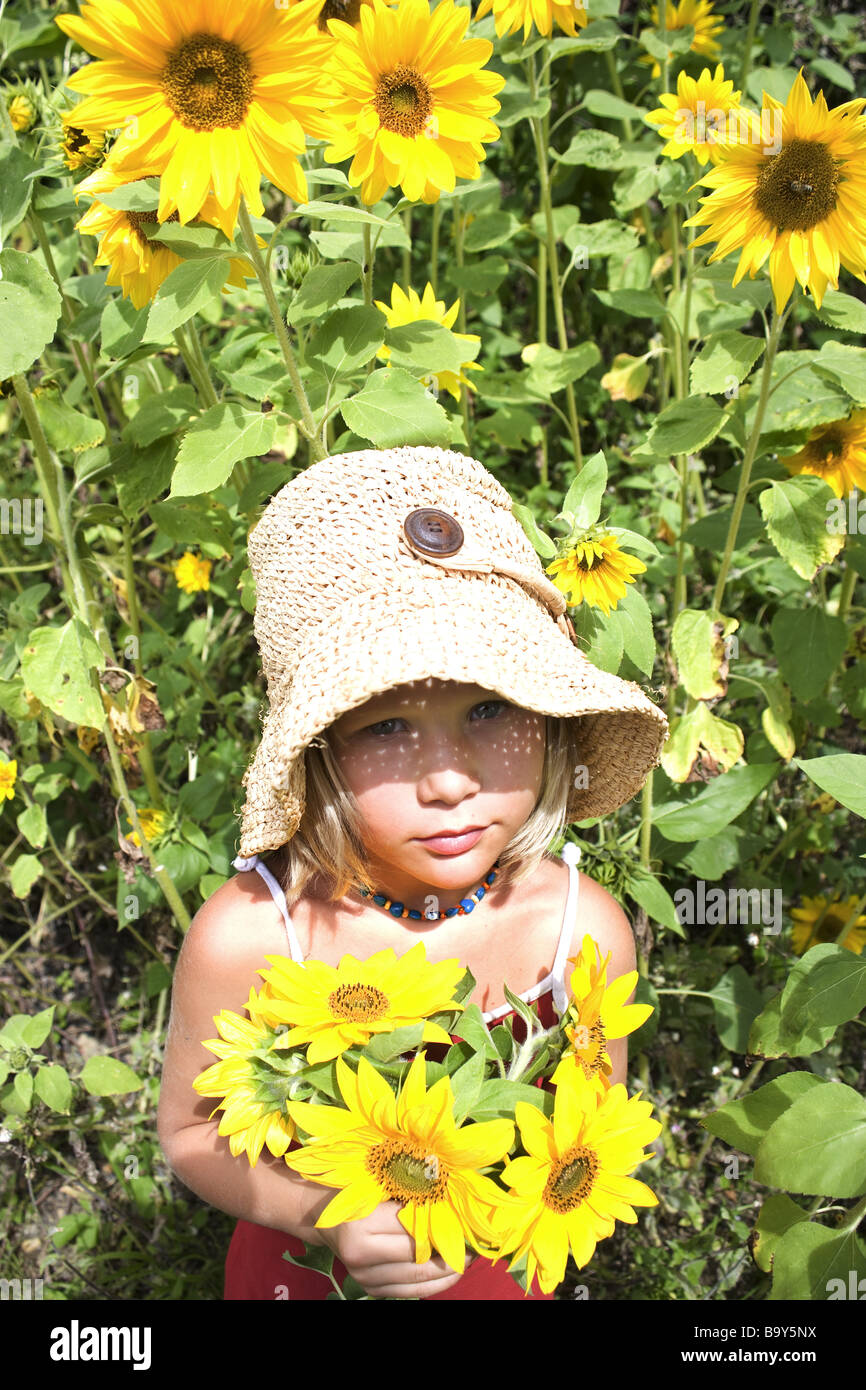 Naturalness innocence hi-res stock photography and images - Alamy