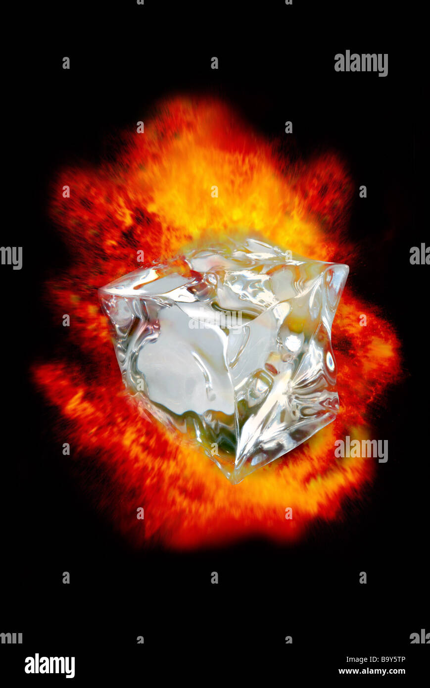Blazing ice cubes hi-res stock photography and images - Alamy