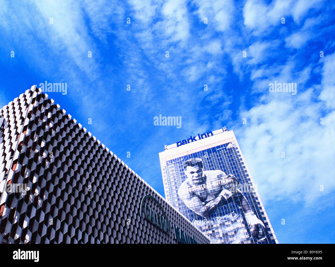 Ali alexander hi-res stock photography and images - Alamy