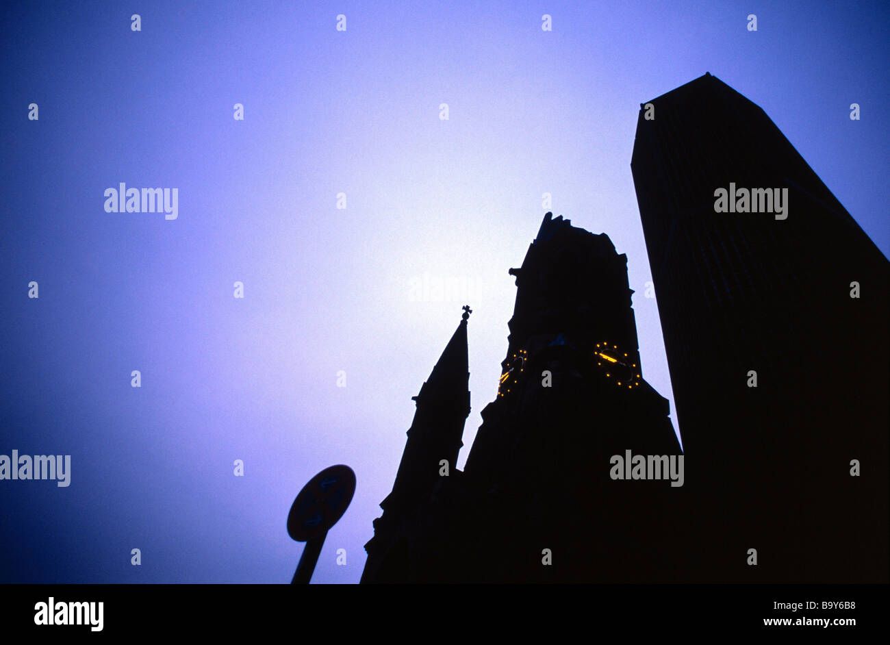 Elector dam hi-res stock photography and images - Alamy