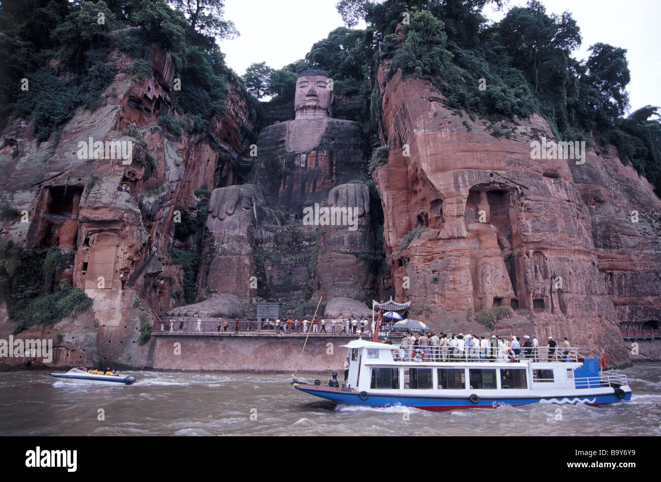 Loshan hi-res stock photography and images - Alamy