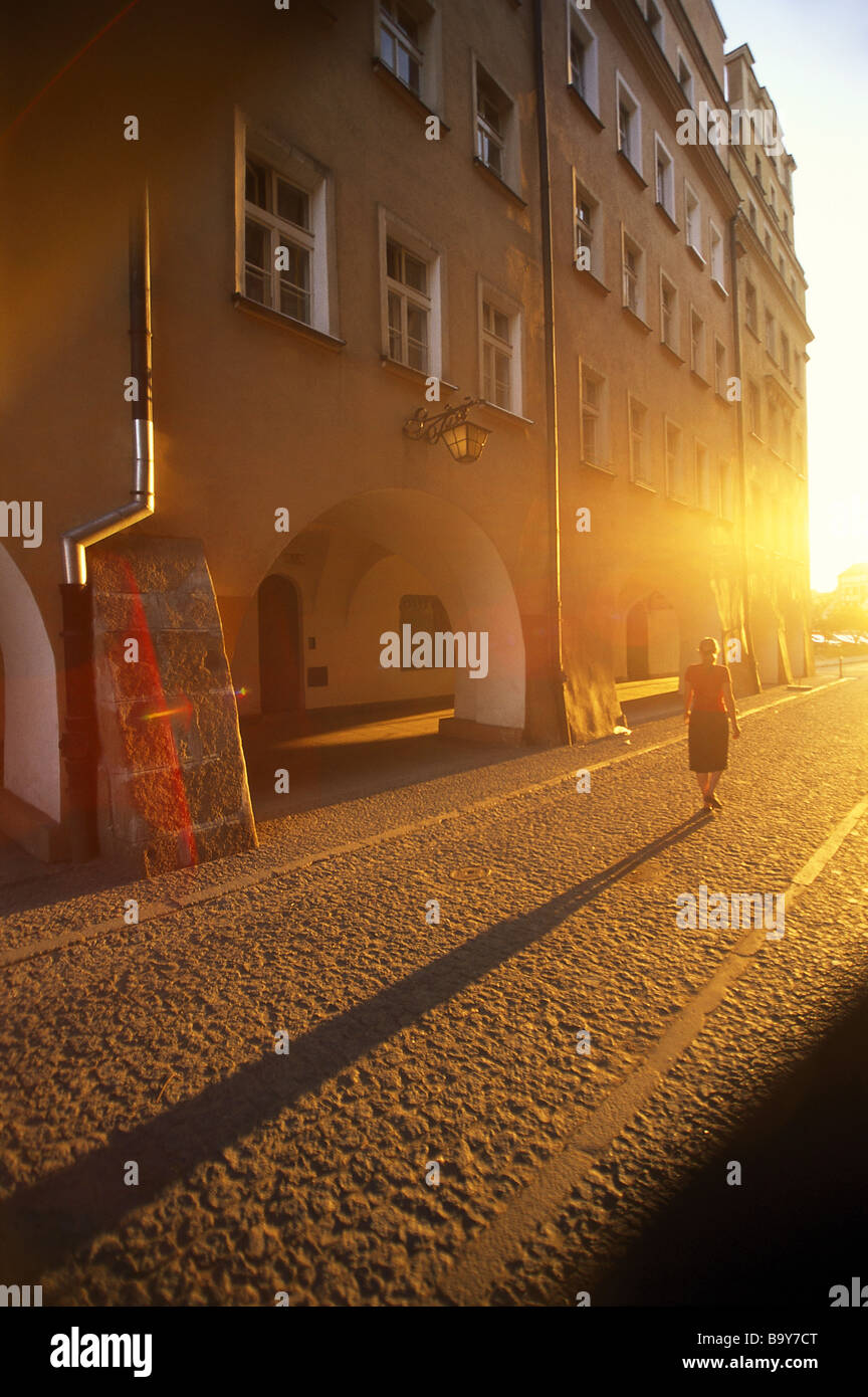 Outside in sun hi-res stock photography and images - Alamy