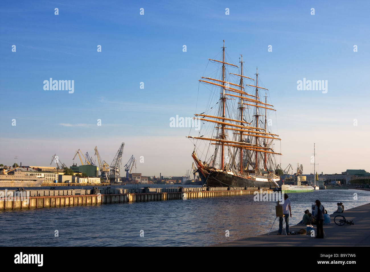 4 masted hi-res stock photography and images - Alamy