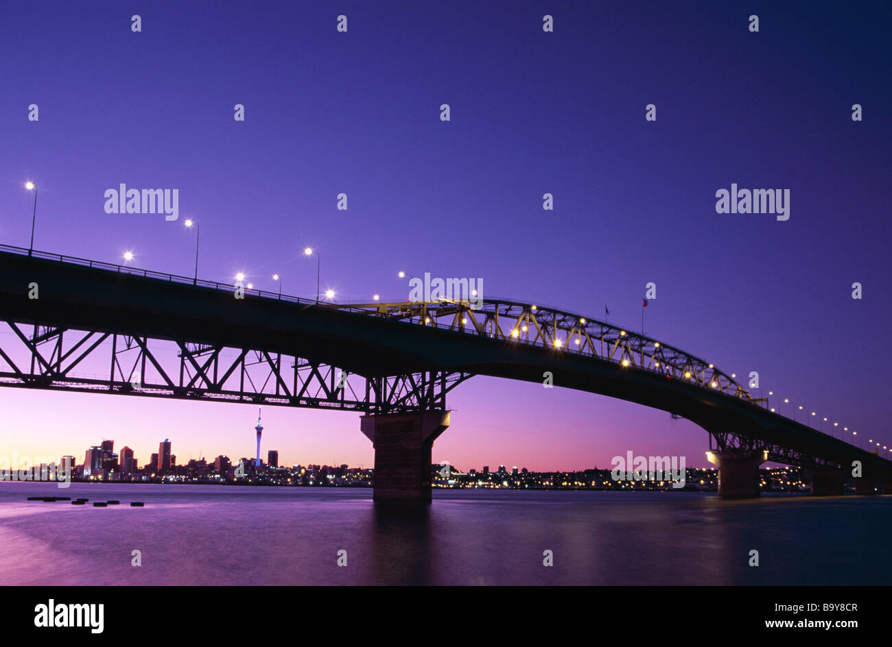 Outrigger bridge hi-res stock photography and images - Alamy
