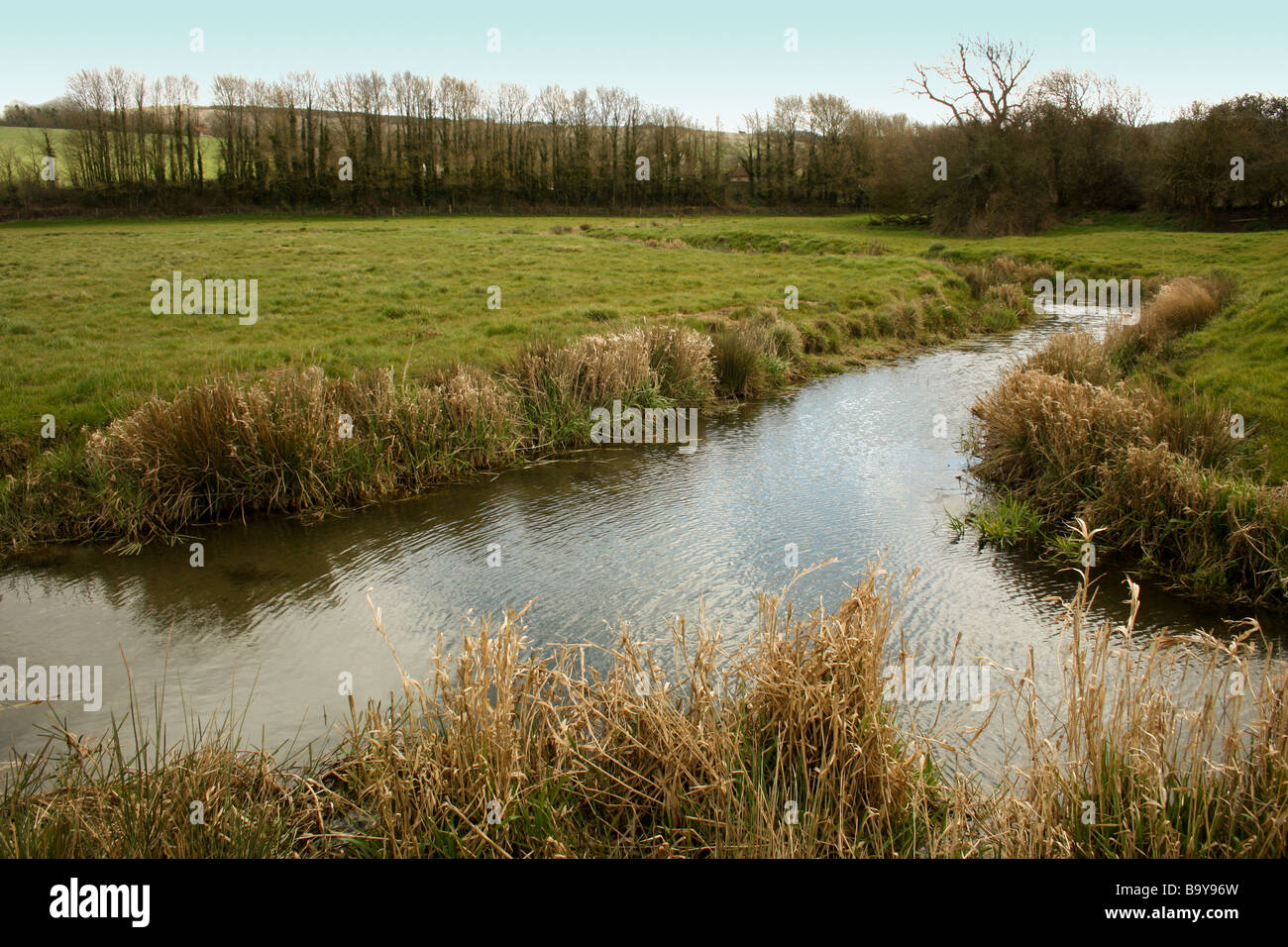 English countryside stream hi-res stock photography and images - Alamy