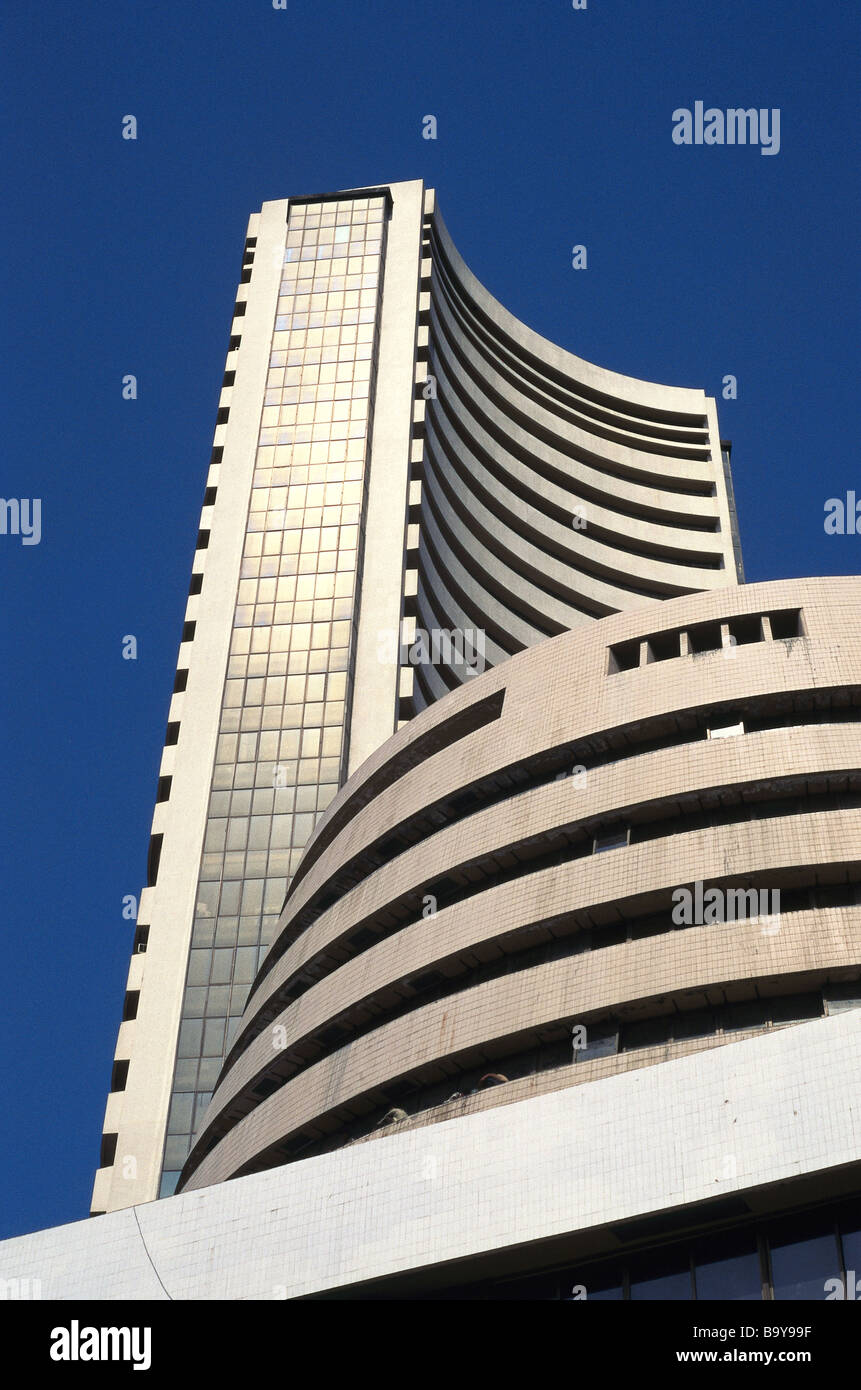 Dalal street hi-res stock photography and images - Alamy