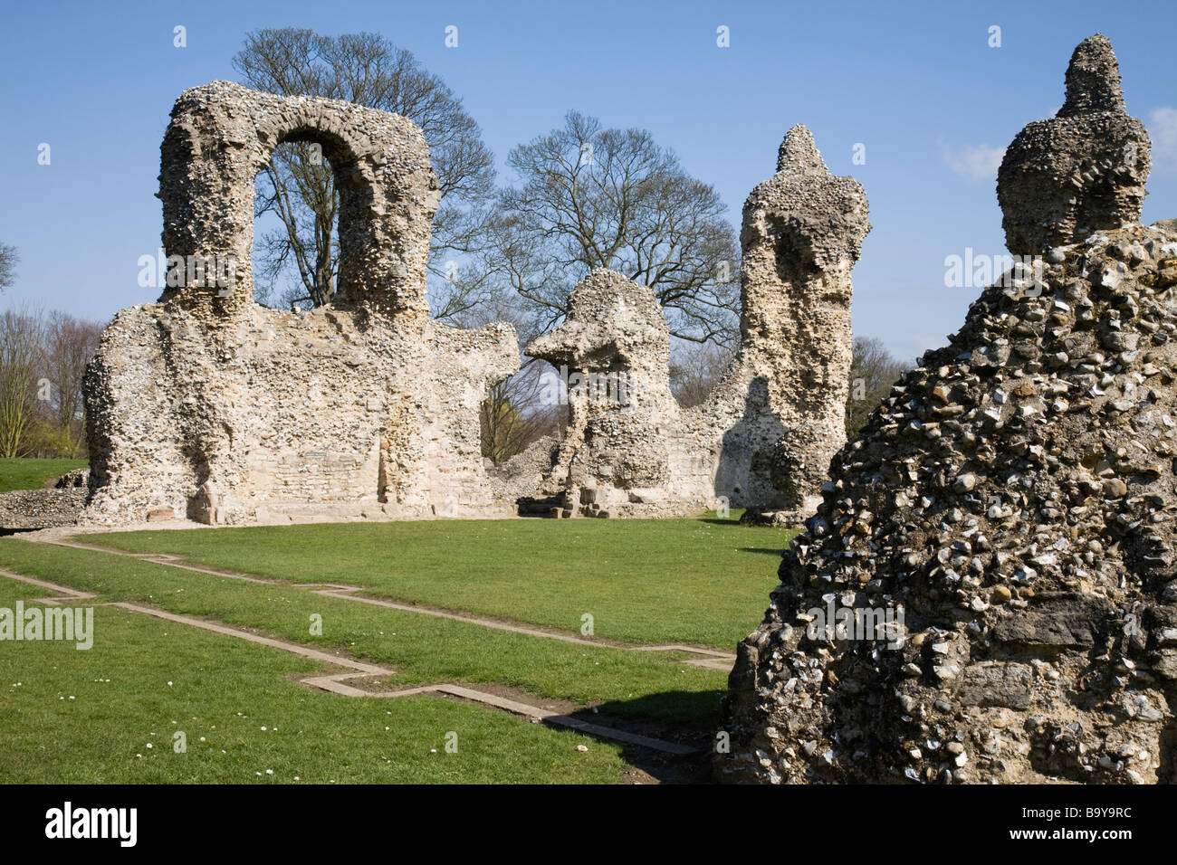 The Abbey Gardens ruins in "Bury St Edmunds", Suffolk, England, UK ...