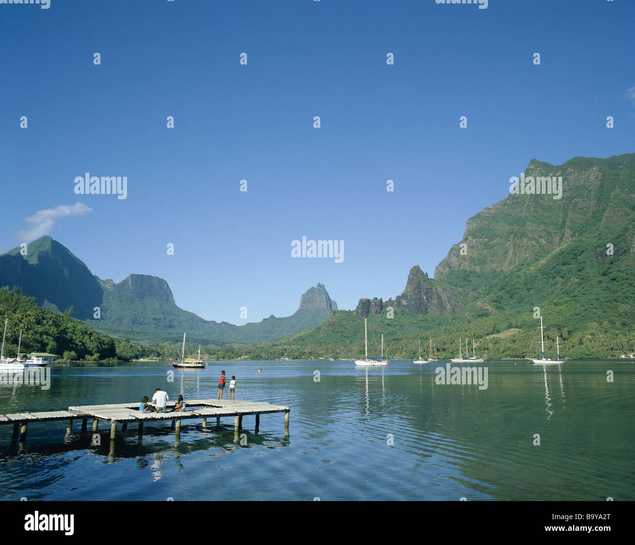 Cooks islands harbour hi-res stock photography and images - Alamy
