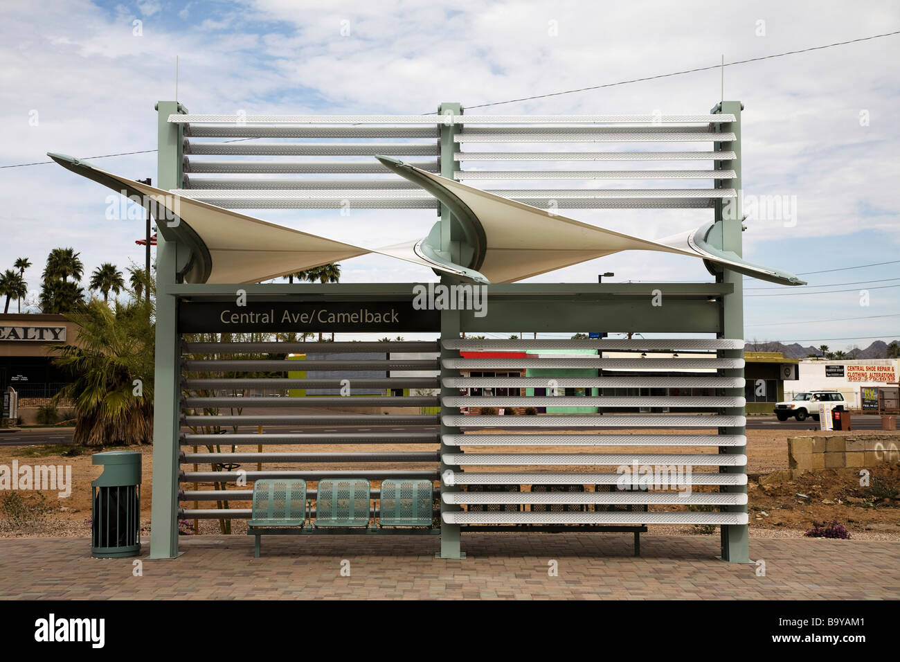 phoenix arizona metro light rail usa Stock Photo - Alamy
