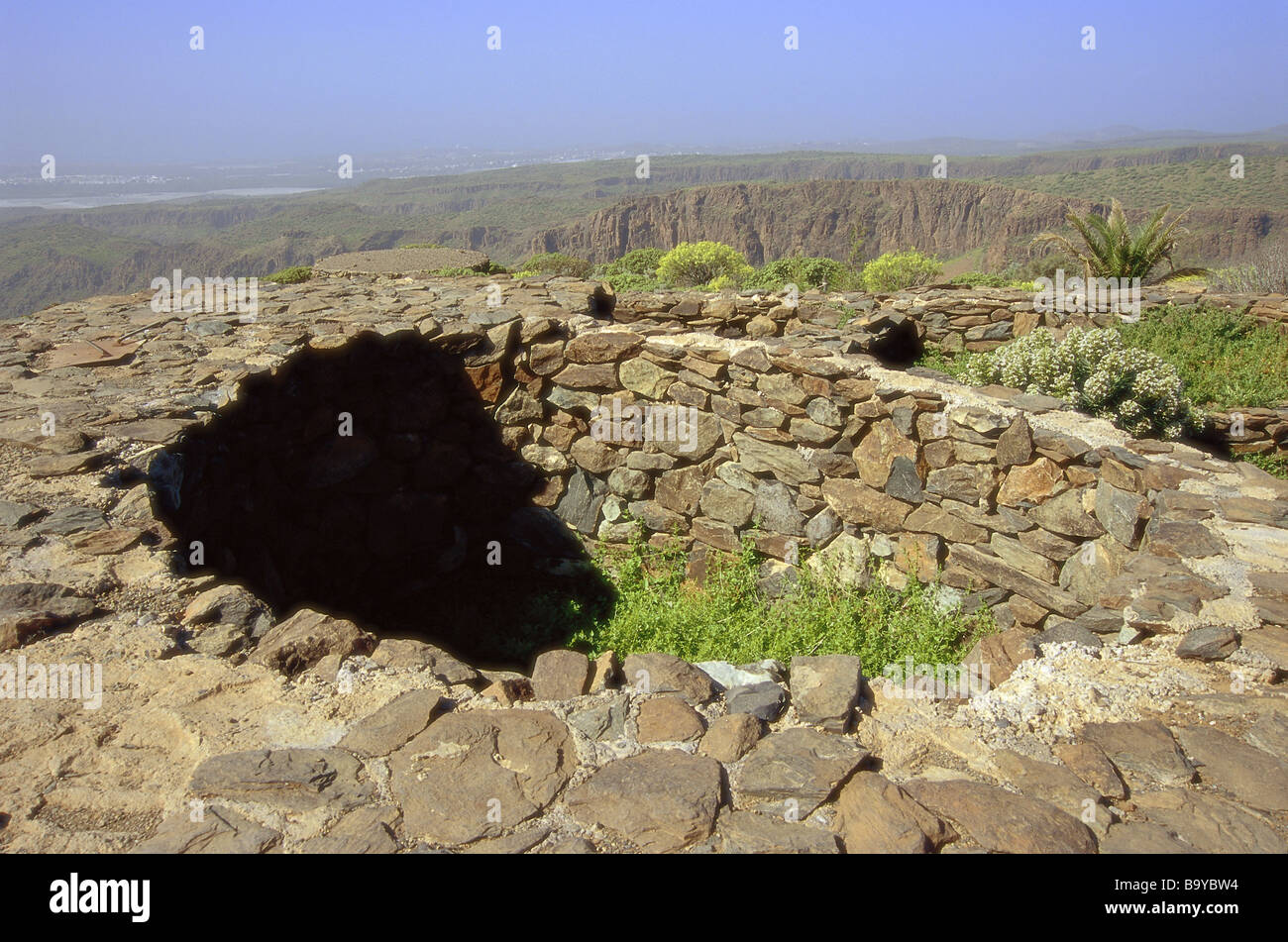 Mundo aborigen archeological park hi-res stock photography and images ...