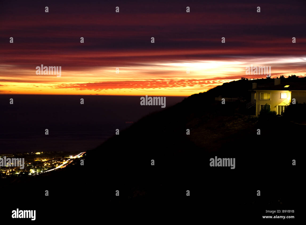 Home sunset hi-res stock photography and images - Alamy
