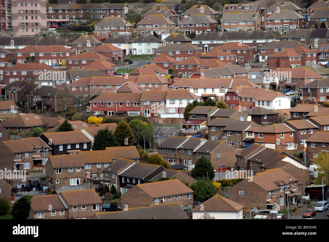 Housing estate uk hi-res stock photography and images - Alamy