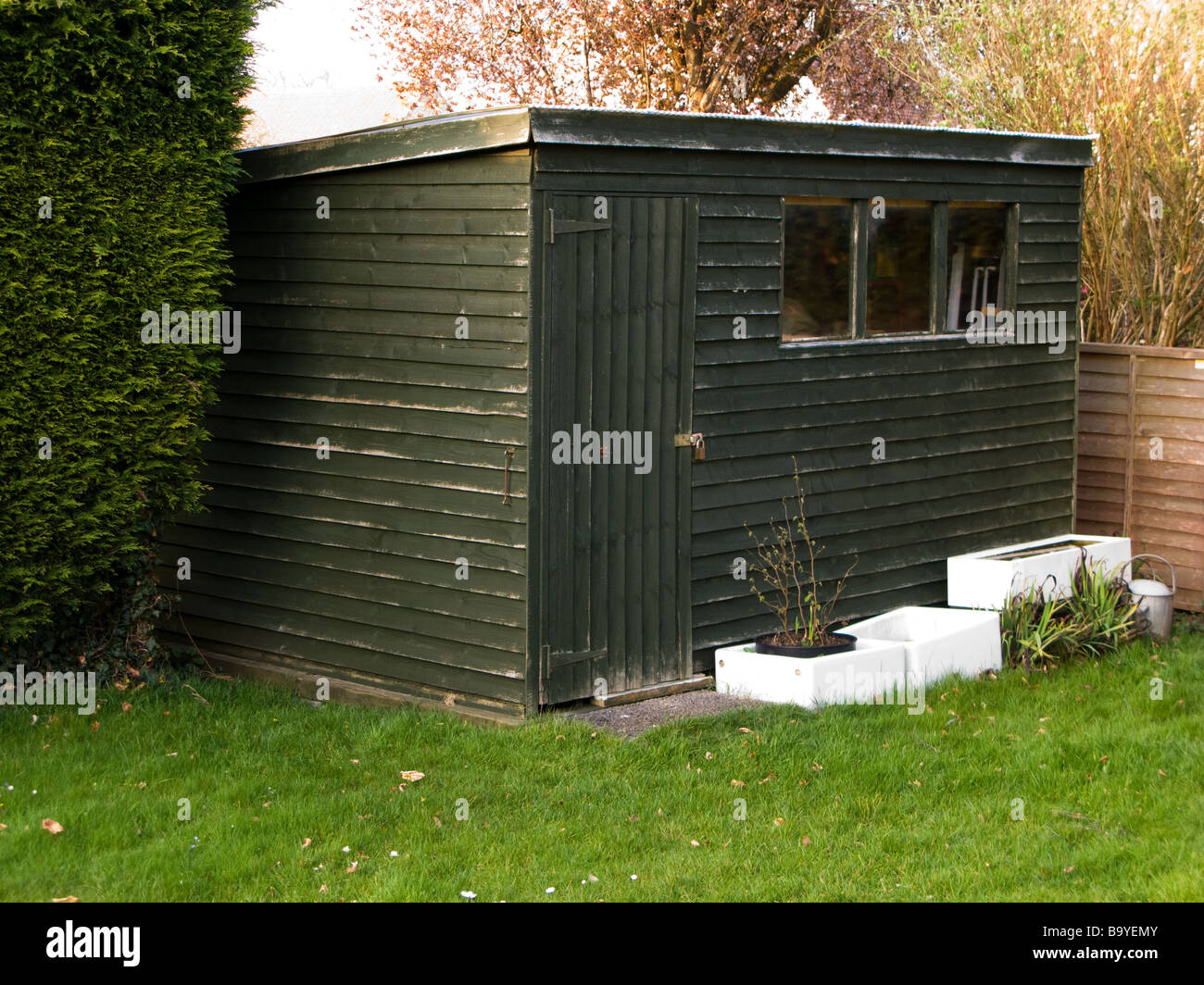 Old Wooden Garden Shed Stock Photo - Alamy